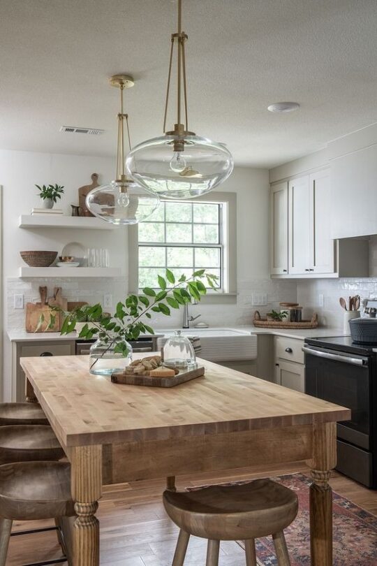 60 Farmhouse Kitchen Ideas To Create A Warm And Welcoming Space
