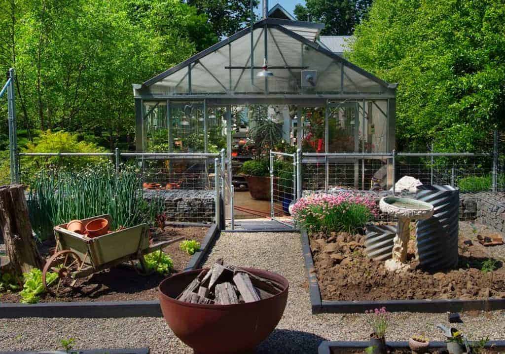 20+ Awesome Backyard Greenhouse Ideas For Gardening Enthusiasts