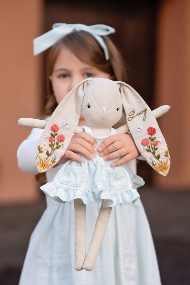 20 Fun & Cute Stuffed Sewing Toy Projects to Try
